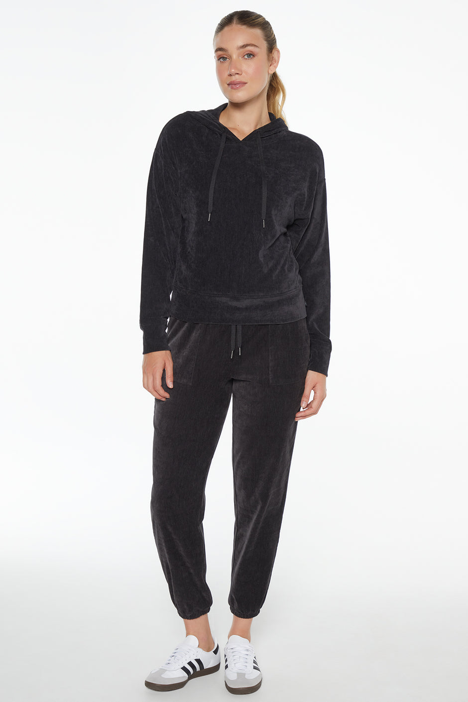 Current Collections – Ellie